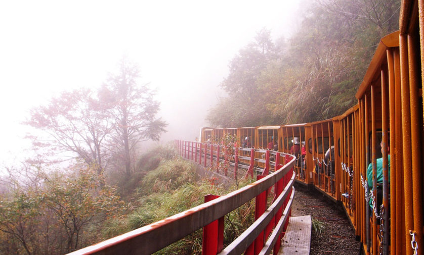 Mount Taiping Adventure | Taiwan Tours | UTravel Private Tours